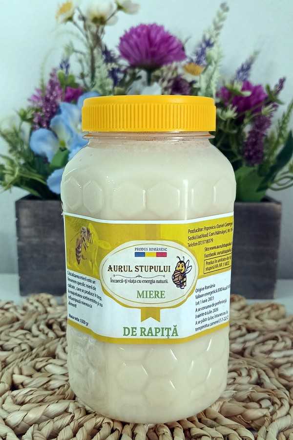 Aurul Stupului: Produse Naturale și Autentice de Albine